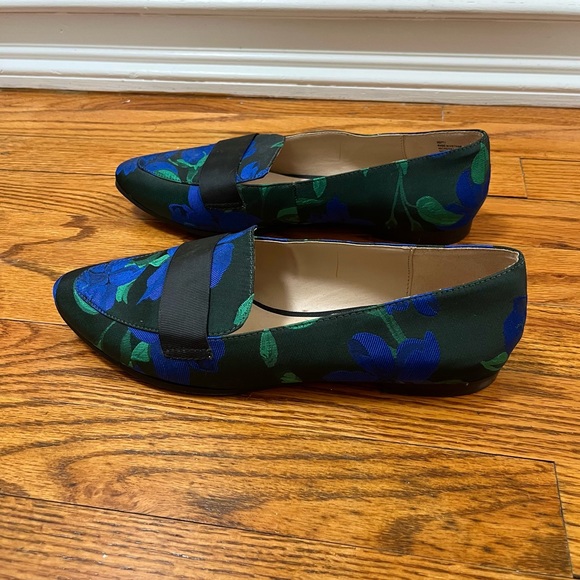 Kelly & Katie | Shoes | Kelly Katie Dotty Blue And Green Floral Print ...